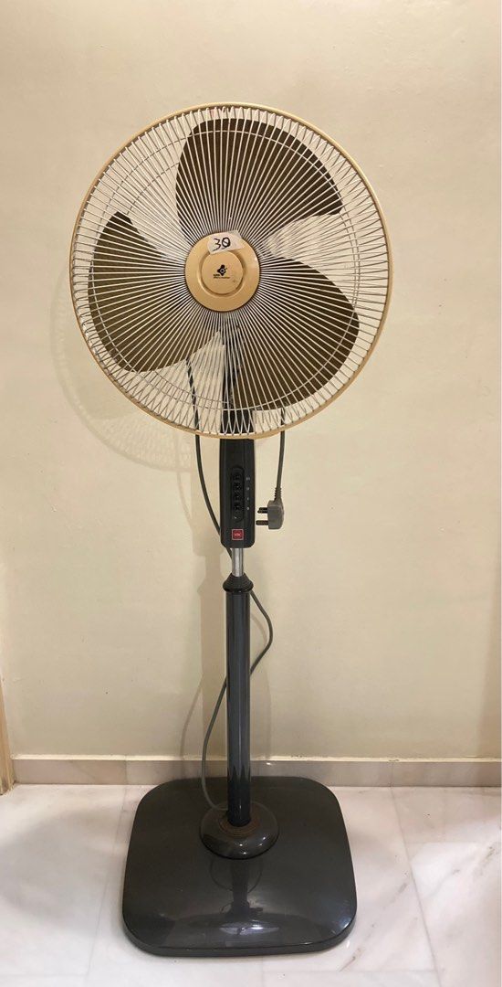 Second hand standing and table Fan, Furniture & Home Living, Lighting ...