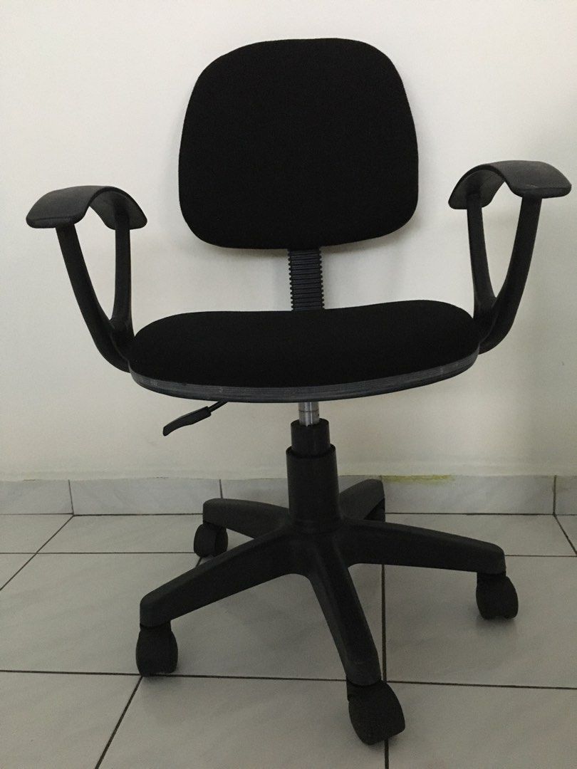 Secretary chairs, Furniture & Home Living, Furniture, Chairs on Carousell