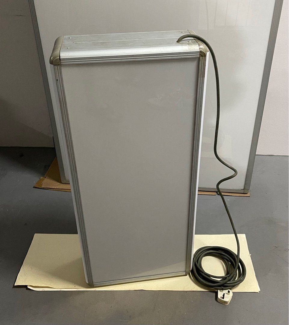 Small Light Box with Aluminum Frame for Shop Signage, Everything Else ...