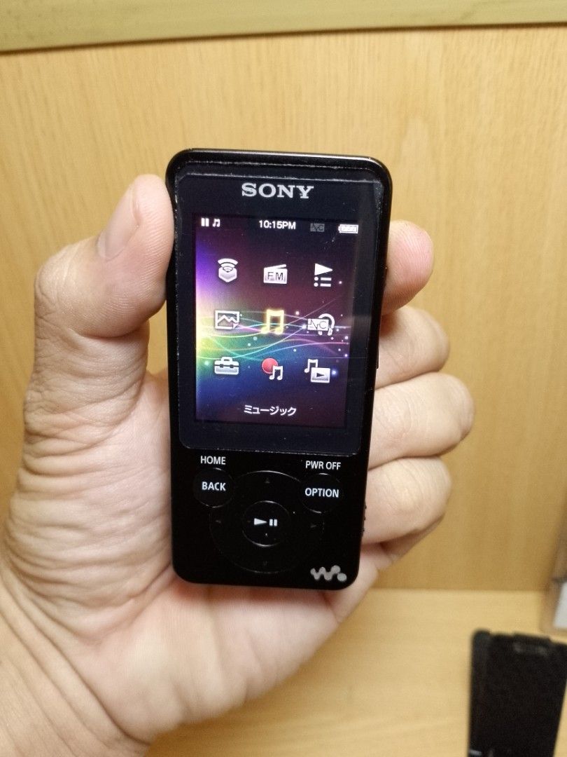 Sony digital walkman NW-E083, Audio, Portable Music Players on Carousell