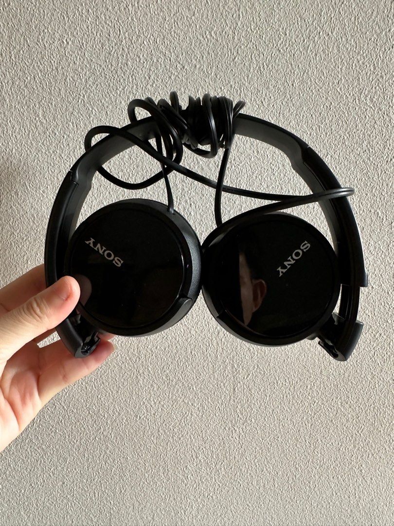 Sony MDR-ZX110, Audio, Headphones & Headsets on Carousell