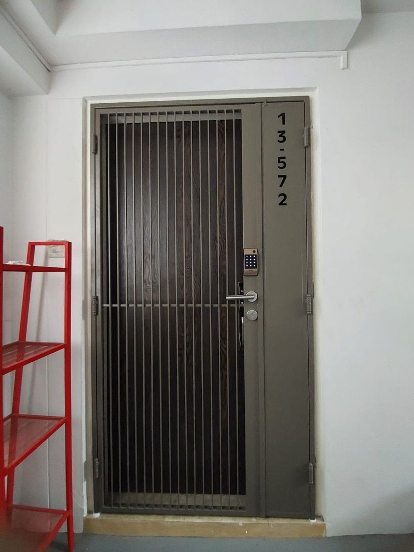 Specialist in Hdb /condos gate, Furniture & Home Living, Security ...