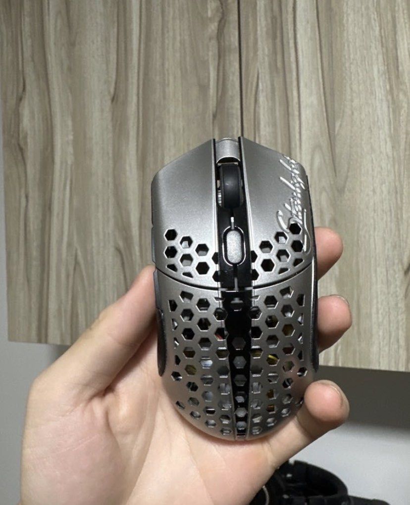 Finalmouse starlight tenz , Computers & Tech, Parts & Accessories ...