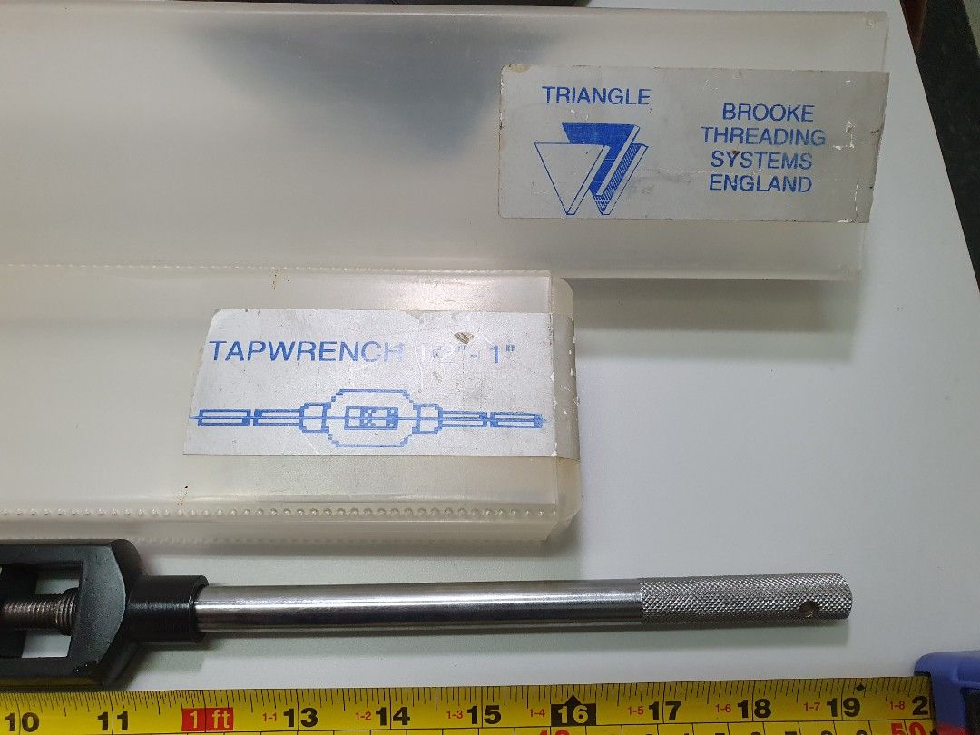 TRIANGLE-TAPWRENCH (1/2"~1") BROOKE THREADING SYSTEMS, Hobbies & Toys ...
