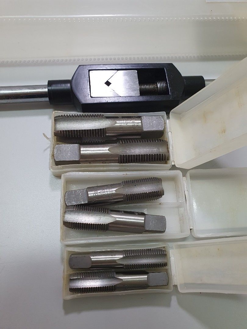 TRIANGLE-TAPWRENCH (1/2"~1") BROOKE THREADING SYSTEMS, Hobbies & Toys ...