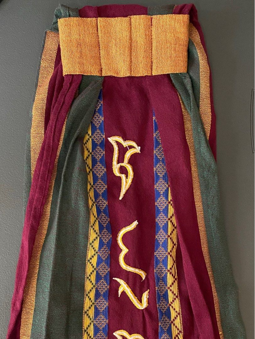 UP Sablay (Embroidered Baybayin; Medium; Maroons; University of the ...
