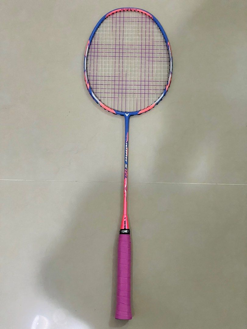 Victor Jetspeed S 12F/4U G5/Classic Racket, Sports Equipment, Sports ...
