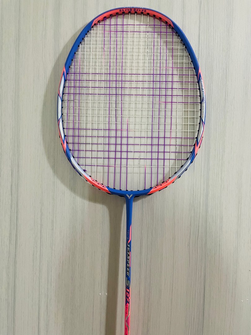 Victor Jetspeed S 12F/4U G5/Classic Racket, Sports Equipment, Sports ...