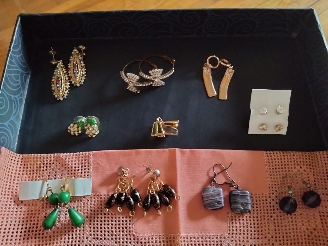 Vintage ear rings reminiscent of the past, Women's Fashion, Jewelry ...