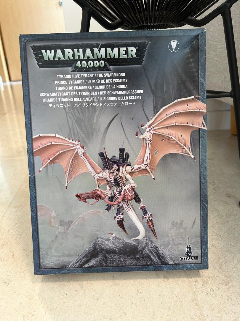 Warhammer 40,000 Tyranid Hive Tyrant / The Swarmlord, Hobbies & Toys ...
