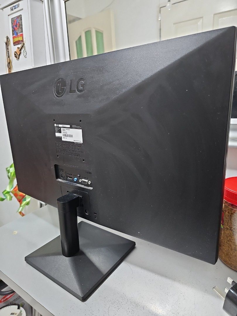24 inch LG Monitor ., Computers & Tech, Desktops on Carousell