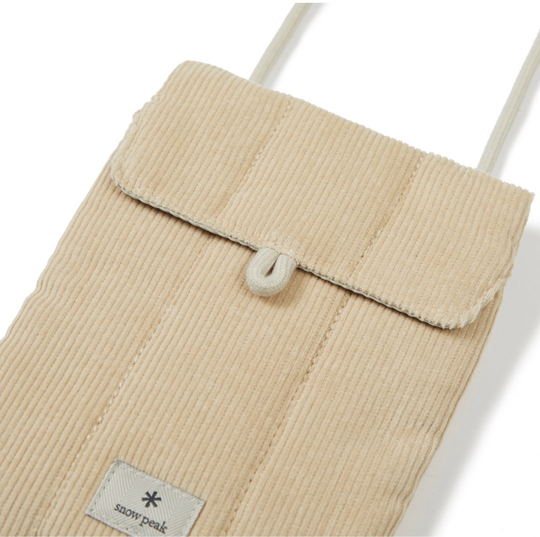 韓版 Snow peak mini cross bag 出街 戶外 旅行 有型 迷你包 細袋 多色, 名牌, 手袋及銀包 - Carousell