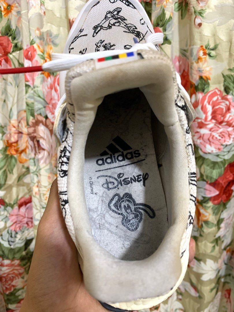 Adidas Ultraboost DNA x DISNEY, Fesyen Pria, Sepatu , Sneakers di Carousell
