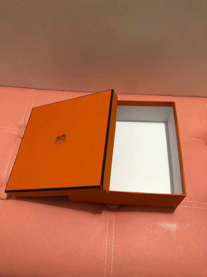 Authentic Hermes Box on Carousell