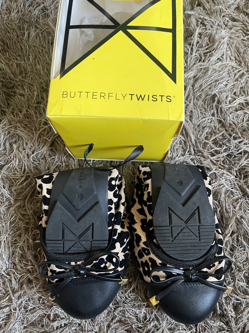Butterfly Twist, Women's Fashion, Footwear, Flats & Sandals on Carousell