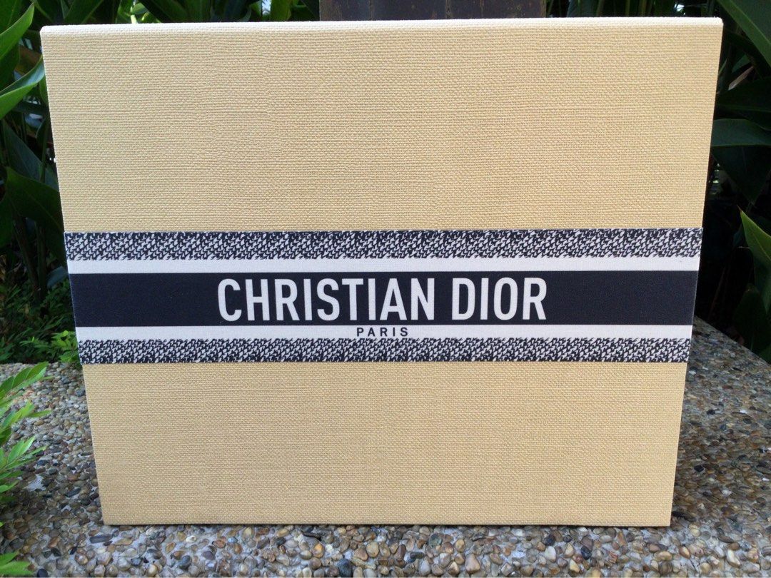 Christian Dior Empty Box, Women's Fashion, Jewelry & Organisers ...