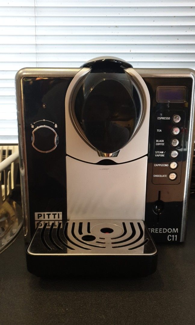 Coffee Machine Pitti Caffe Espresso machine C11, Furniture & Home ...