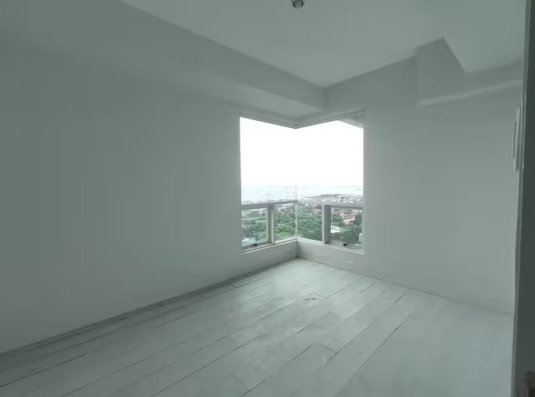 Condo For Sale Unit J, 17th Floor, Marfori Tower, (Formerly Viera ...