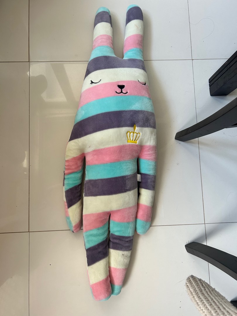 Craftholic 4 on Carousell