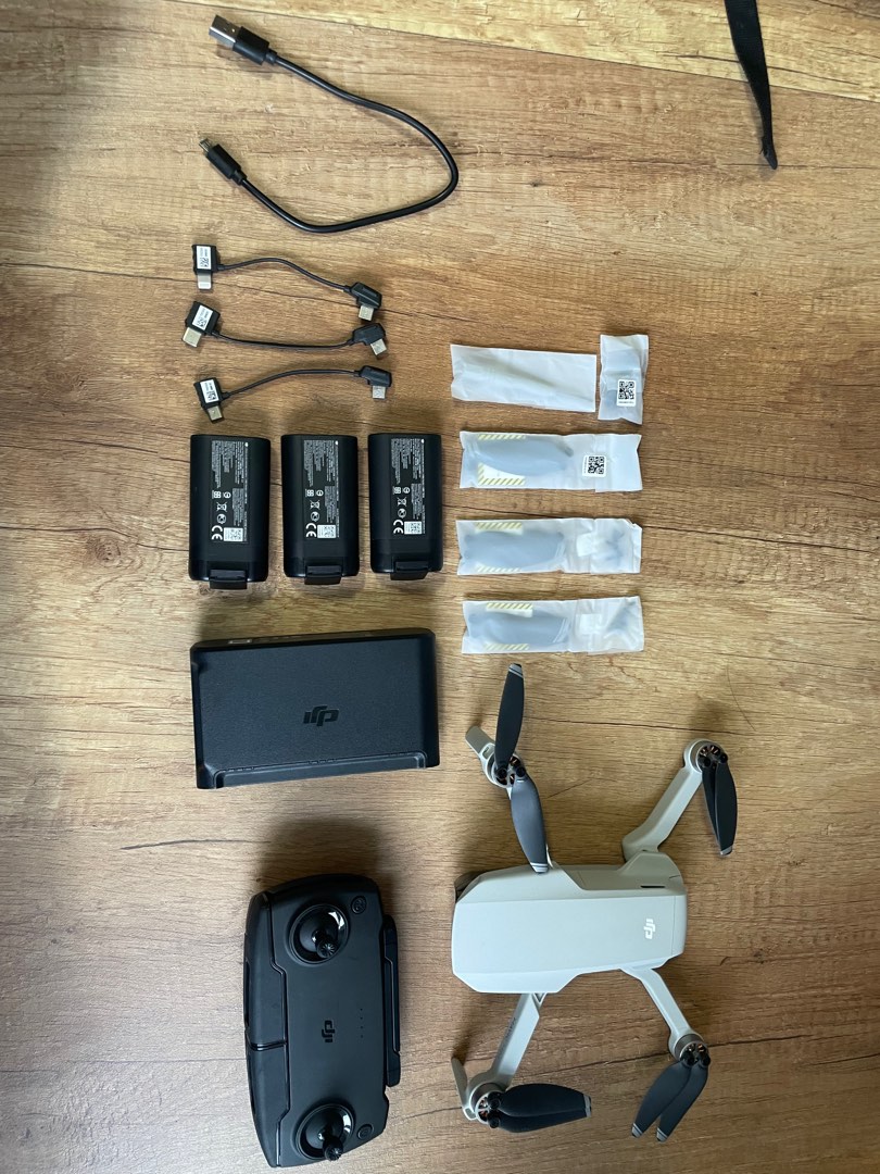 DJI Mavic Mini, Photography, Drones on Carousell
