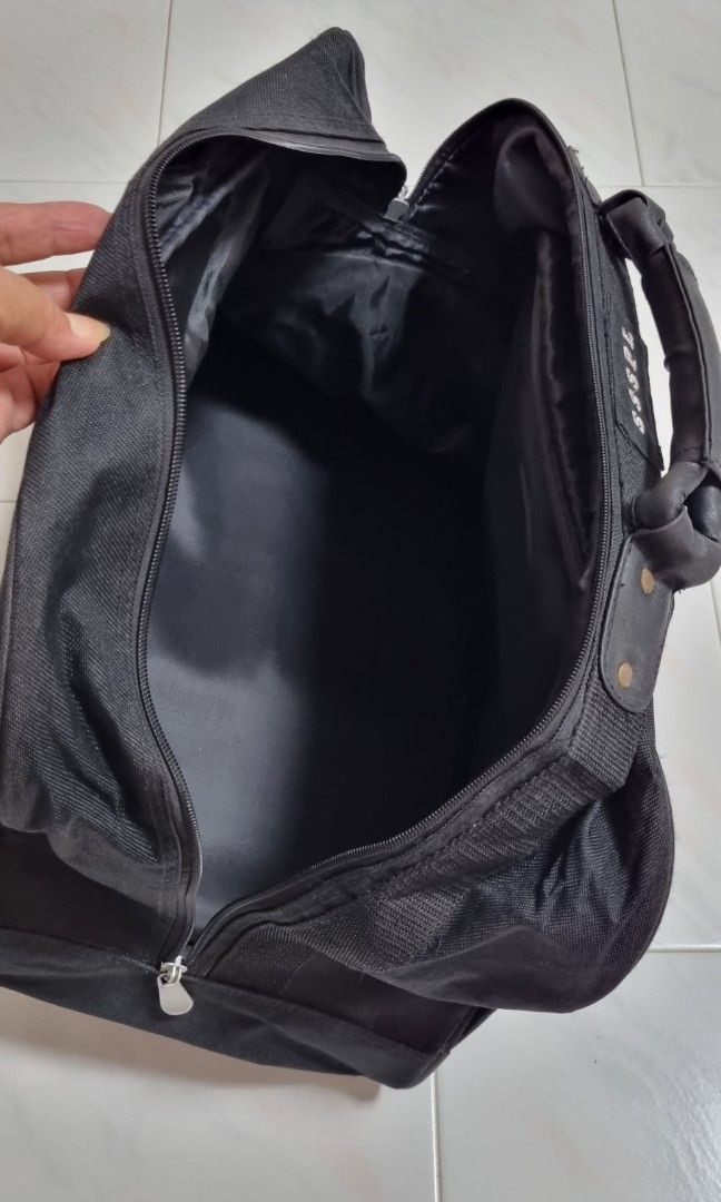 Foldable Hand Carry Travel Bag, Hobbies & Toys, Travel, Luggage on ...