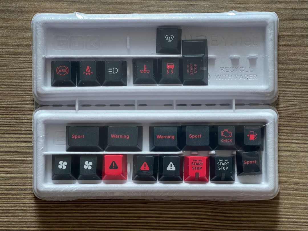 GMK Redline Kaycap Dashboard Kit - Novelties, 電腦＆科技, 商務用科技產品 - Carousell