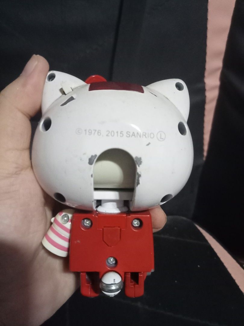 Hello kitty damage robot as is no arms heavy metal, Hobbies & Toys ...