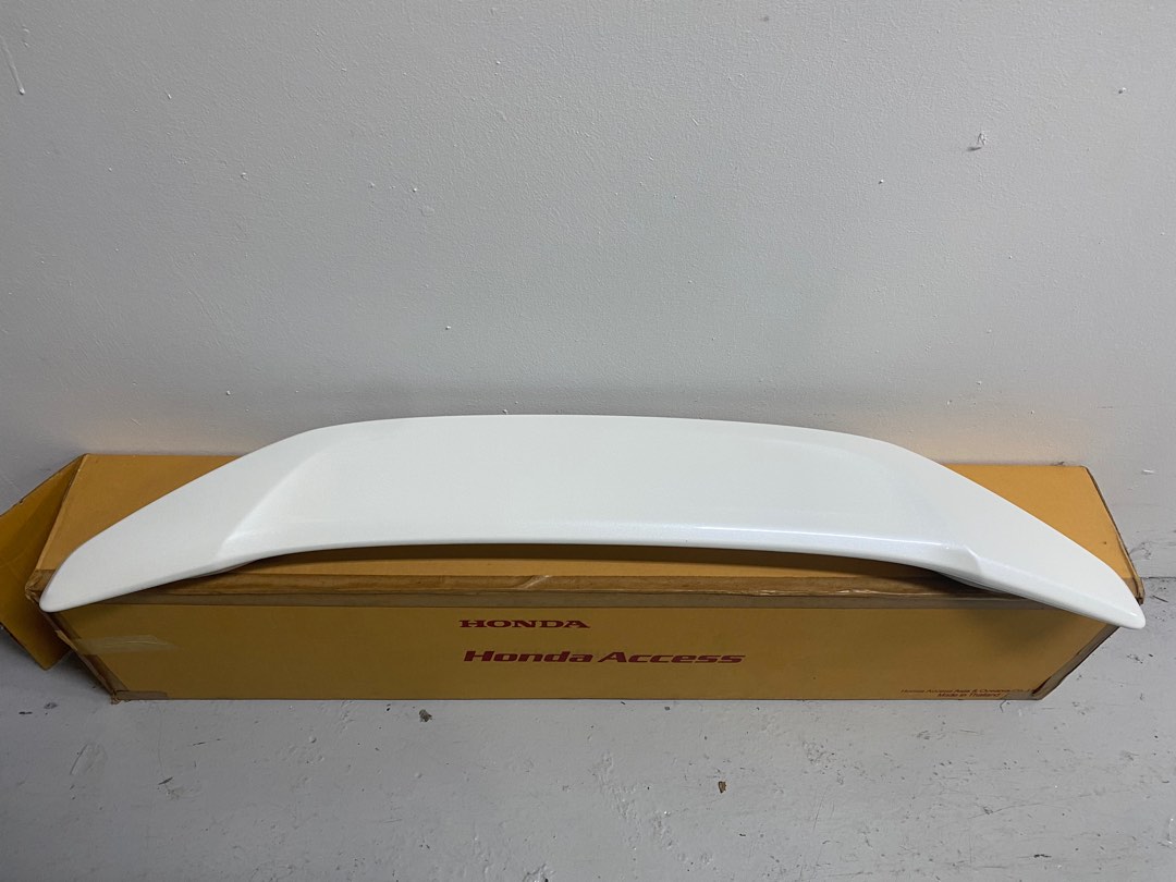Honda Access Civic FC spoiler, Car Accessories, Accessories on Carousell