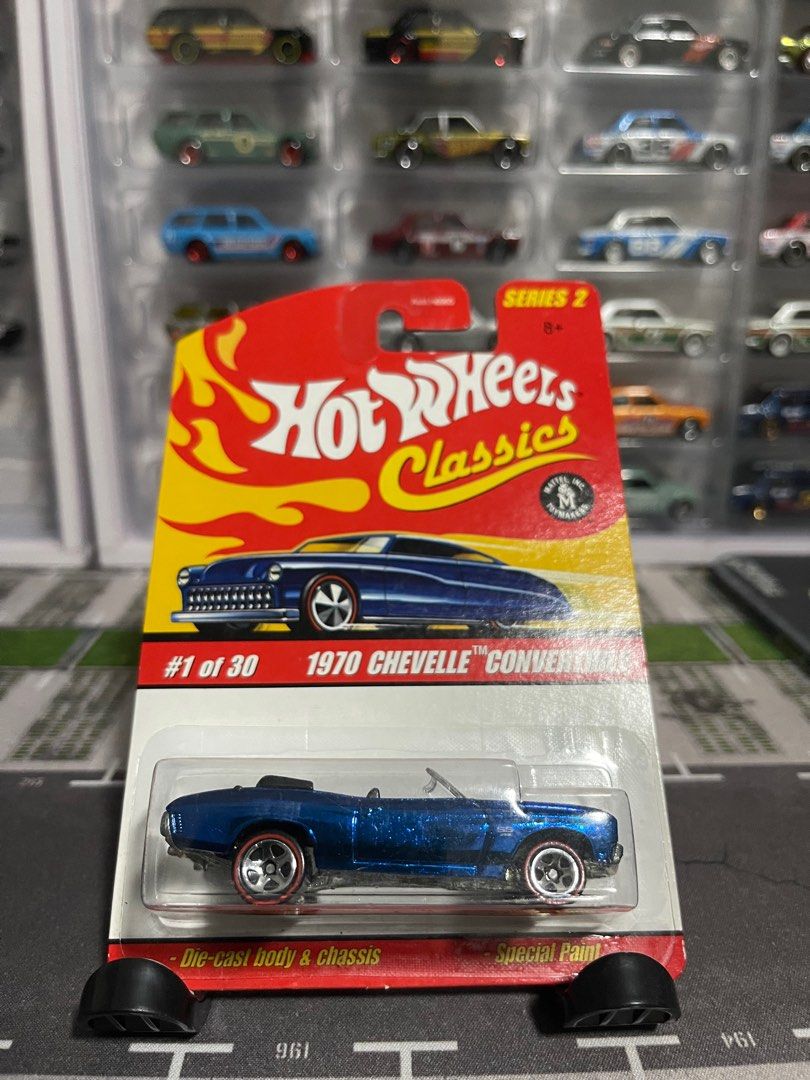 Hot Wheels Classics 1970 Chevelle Convertibles 1963 T-Bird, Hobbies ...