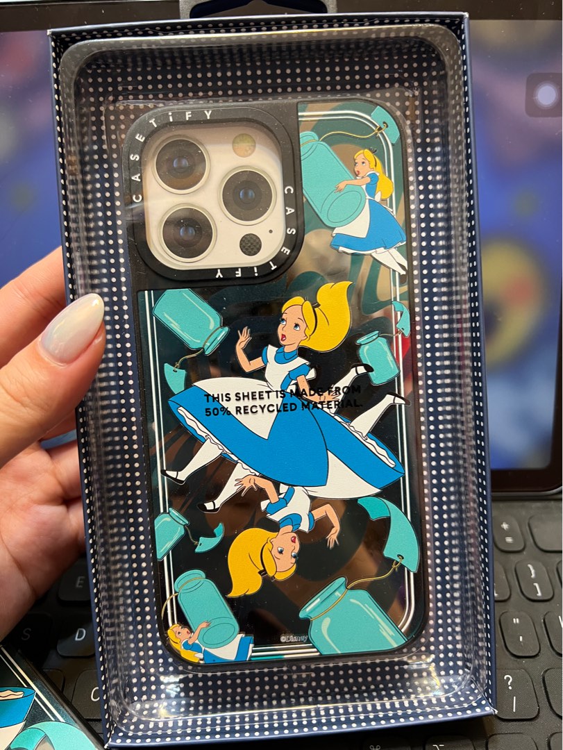 Iphone 13 Pro Casetify Alice Card Case, 手提電話, 電話及其他裝置配件, 手機套及手機殻 ...