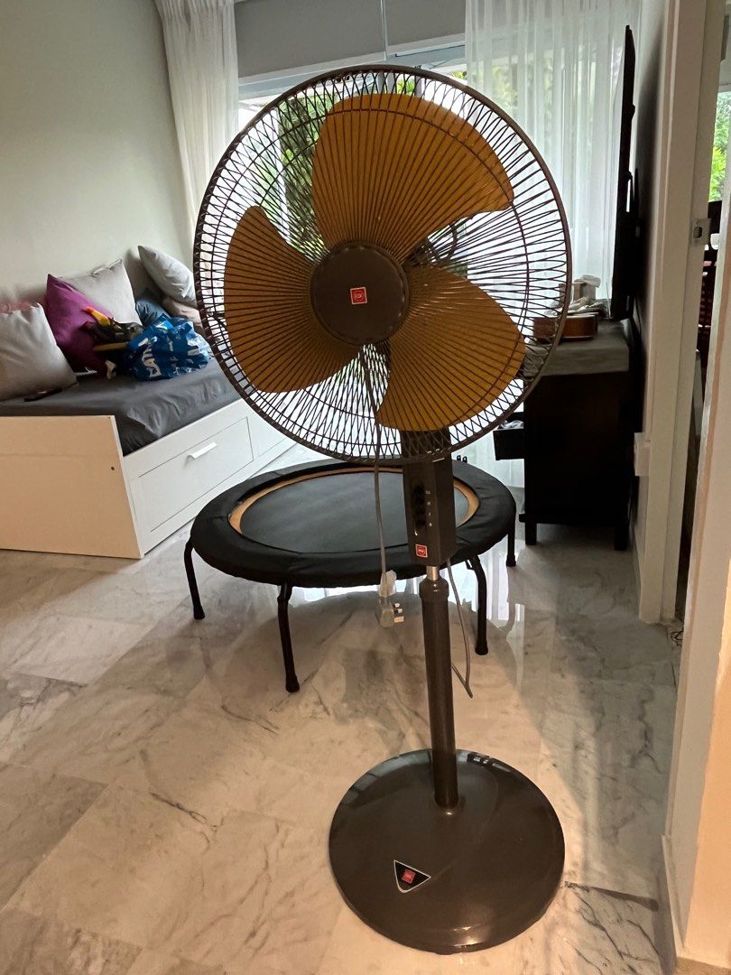KDK stand fan, Furniture & Home Living, Lighting & Fans, Fans on Carousell