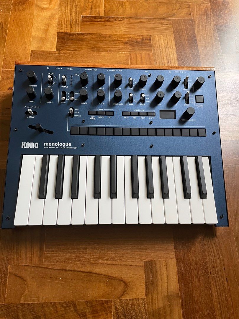 Korg Monologue Monophonic Analog Synthesizer, Hobbies & Toys, Music ...