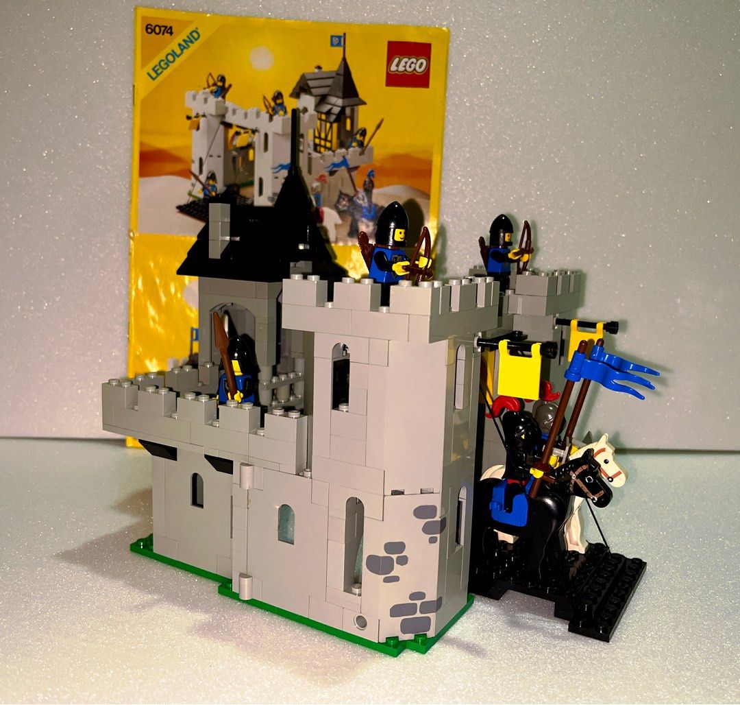 Lego 6074: Black Falcon's Fortress (Vintage), Hobbies & Toys, Toys ...