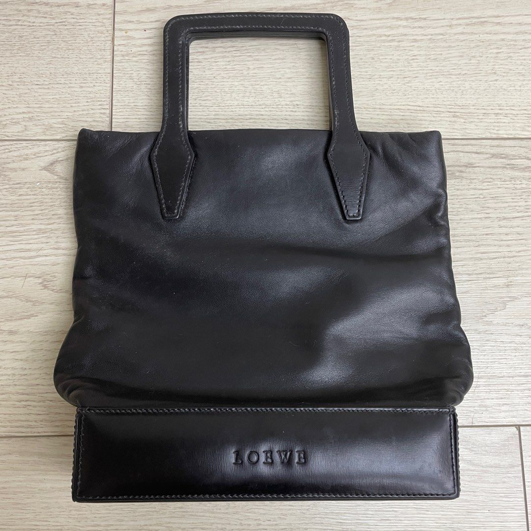 Loewe, 名牌, 手袋及銀包 - Carousell