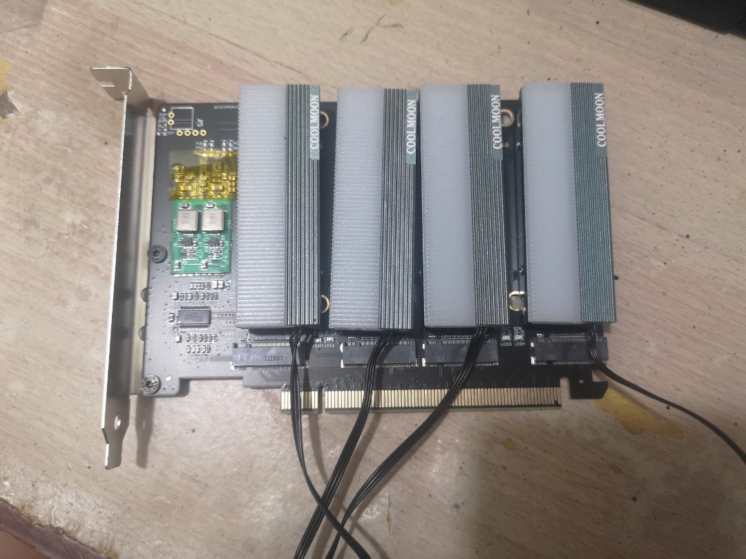M.2 PCIE Expansion Adapter 4 slot, Computers & Tech, Parts ...