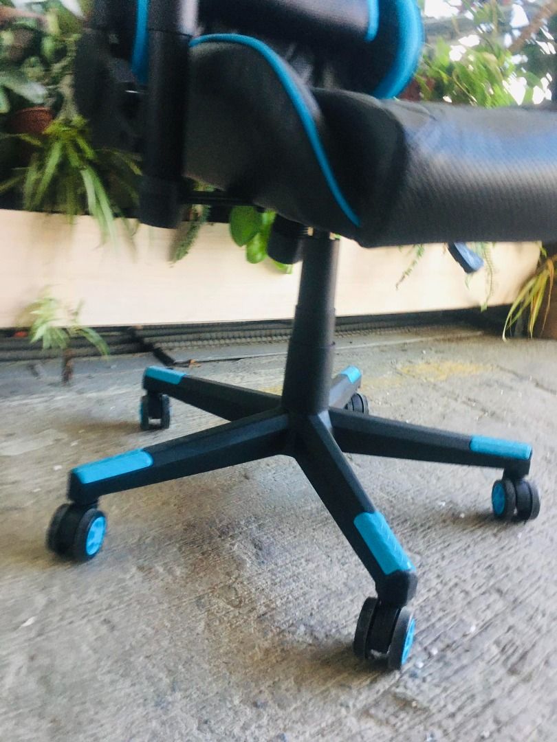 Medion Erazer Gaming Chair, Furniture & Home Living, Office Furniture ...