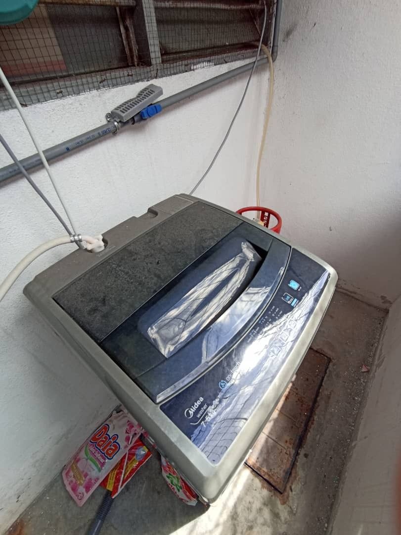 Midea washing machine 7.5kg, TV & Home Appliances, Washing Machines and ...