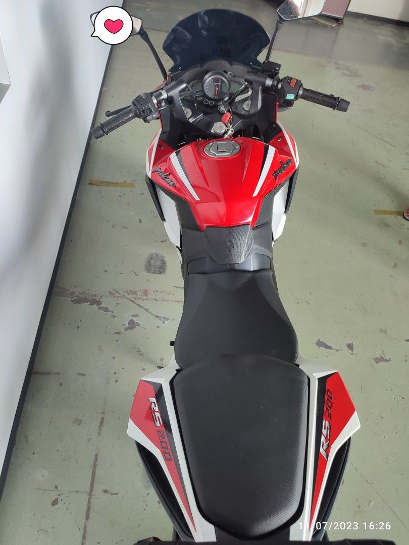 Modenas pulsar rs200, Motorbikes on Carousell