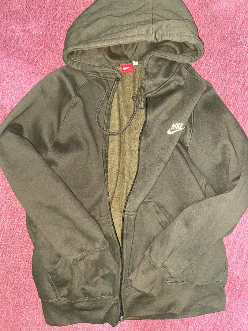 nike zipper, Men's Fashion, Coats, Jackets and Outerwear on Carousell