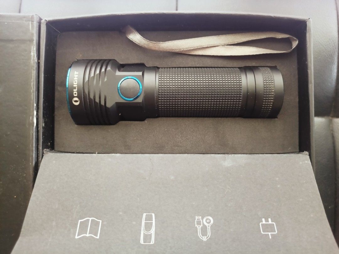 Olight R50 Pro Seeker 3200 Lumens, Sports Equipment, Hiking & Camping ...