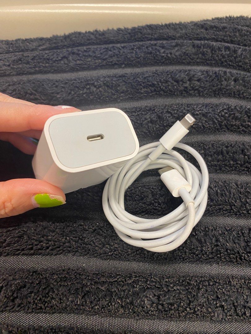 Original apple cord with adaptor on Carousell