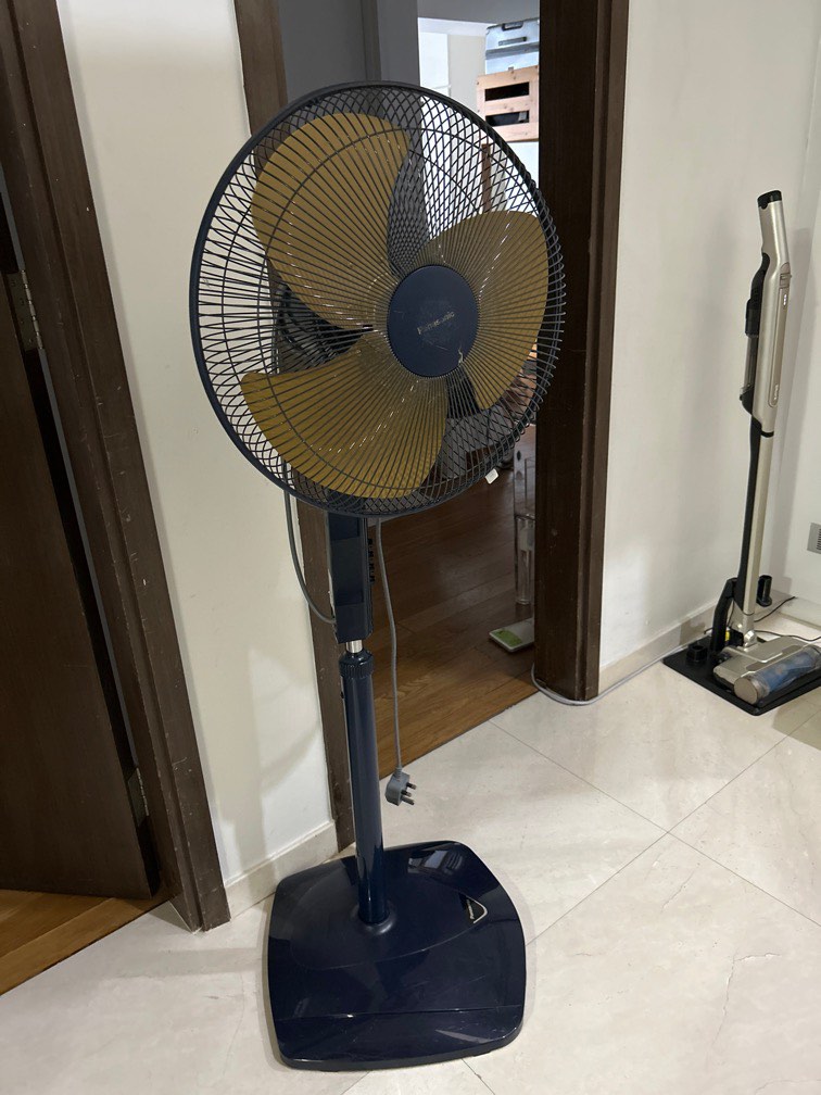Panasonic fan, Furniture & Home Living, Lighting & Fans, Fans on Carousell