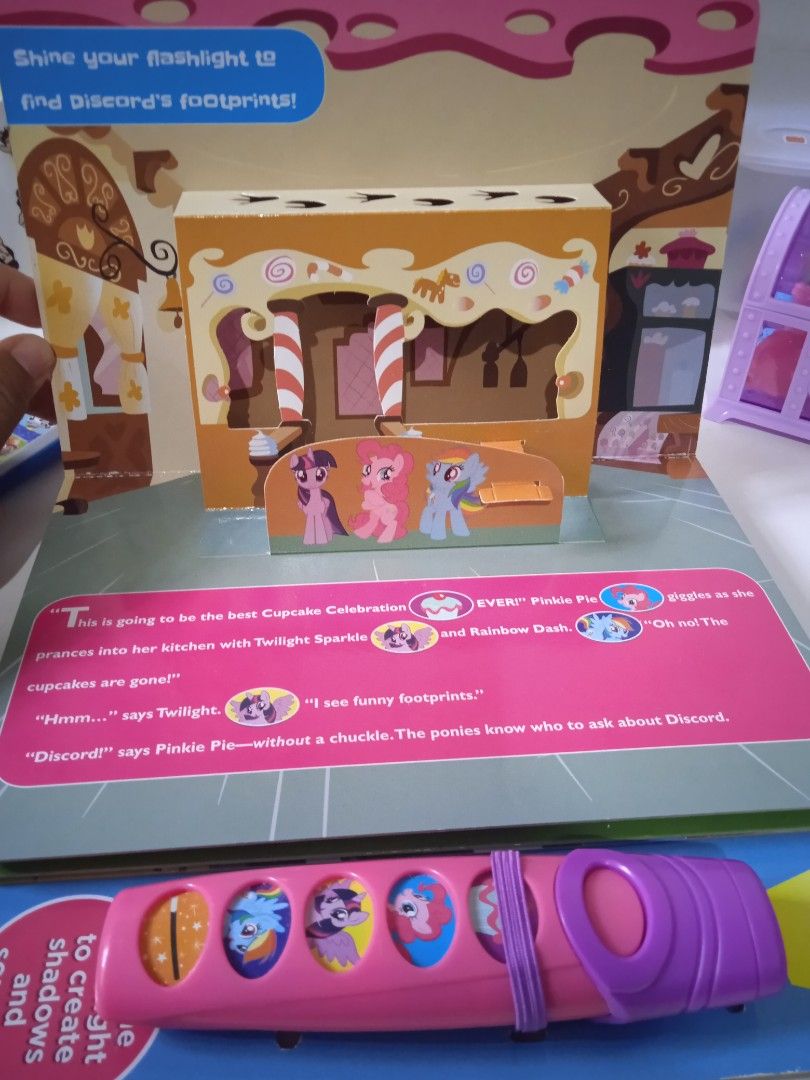 Pony pop-ups + Doc McStuffins book, Hobbies & Toys, Books & Magazines ...
