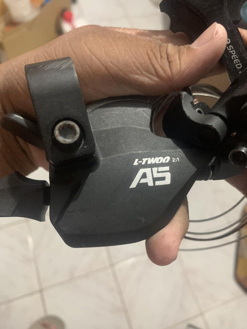 Rd and shifter, Sports Equipment, Bicycles & Parts, Bicycles on Carousell