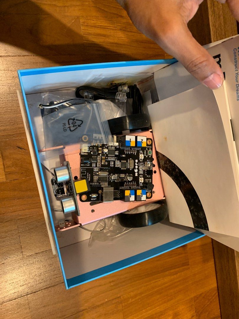 Robot kit mBot, Hobbies & Toys, Toys & Games on Carousell