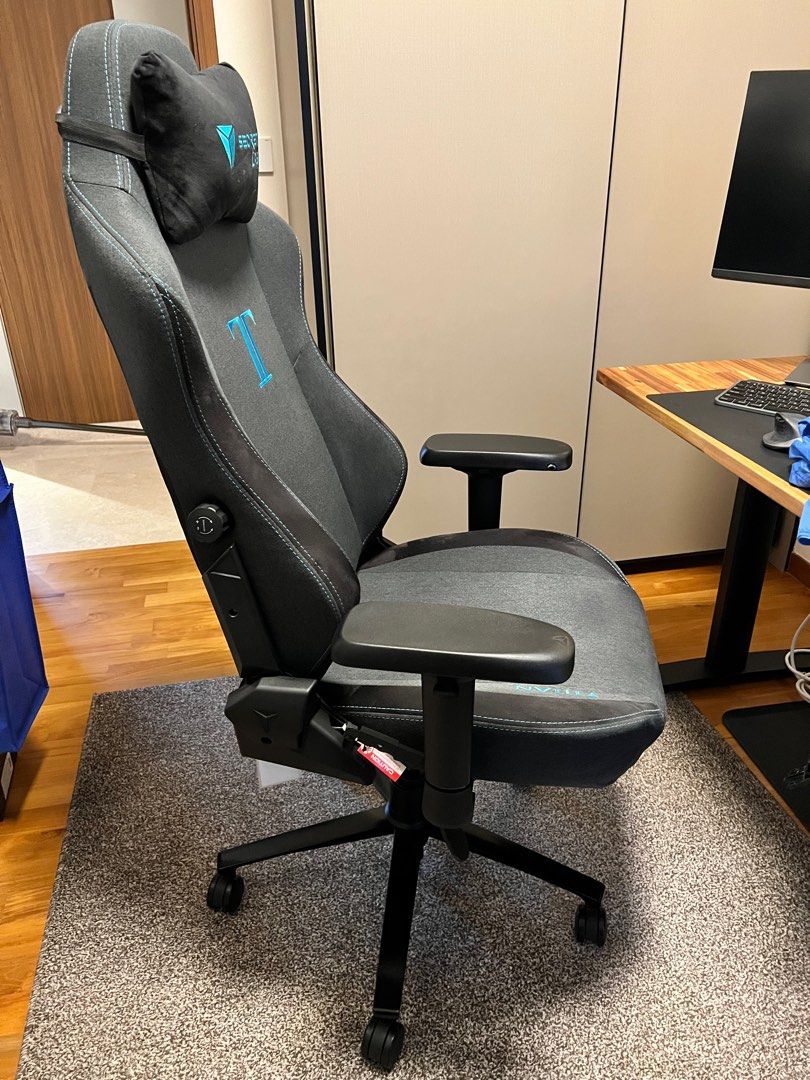 Secret Lab Gaming Chair, Furniture & Home Living, Furniture, Chairs on ...
