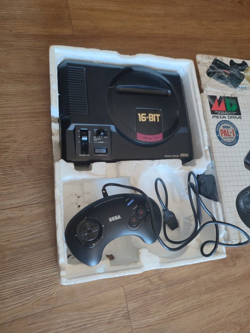 SEGA Mega Drive console with box, Video Gaming, Video Game Consoles ...
