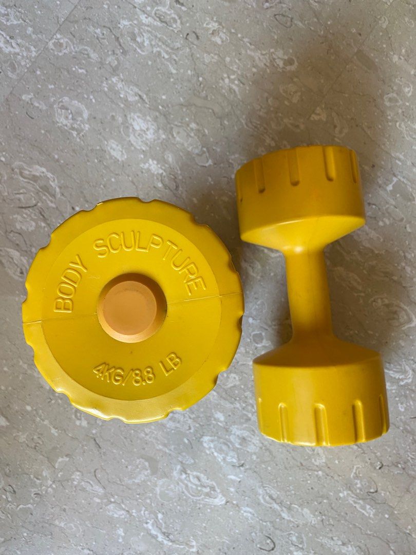 Set of 4kg dumbbells, Sports Equipment, Exercise & Fitness, Weights ...