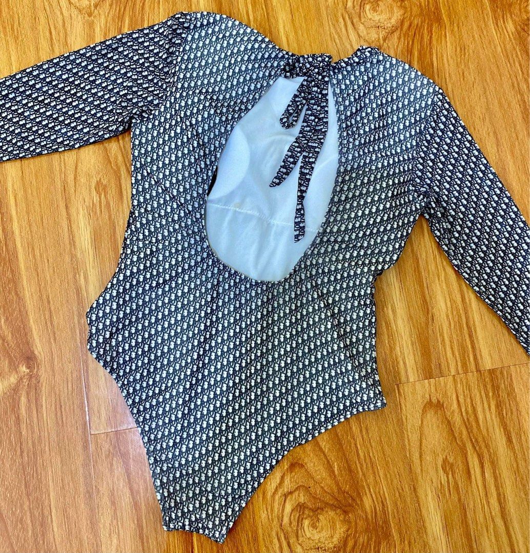 Sexy Backless Rashguard, Women's Fashion, Swimwear, Rash guard on Carousell