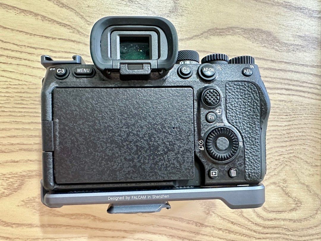 Sony A7IV Body, Photography, Cameras on Carousell